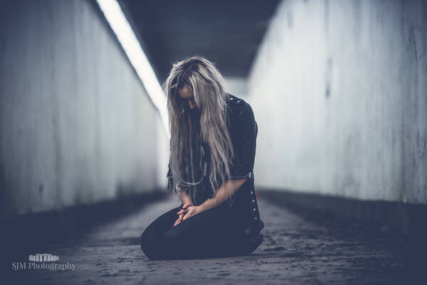 Simon morton Uncategorized Modelling Image • Image ID:354041